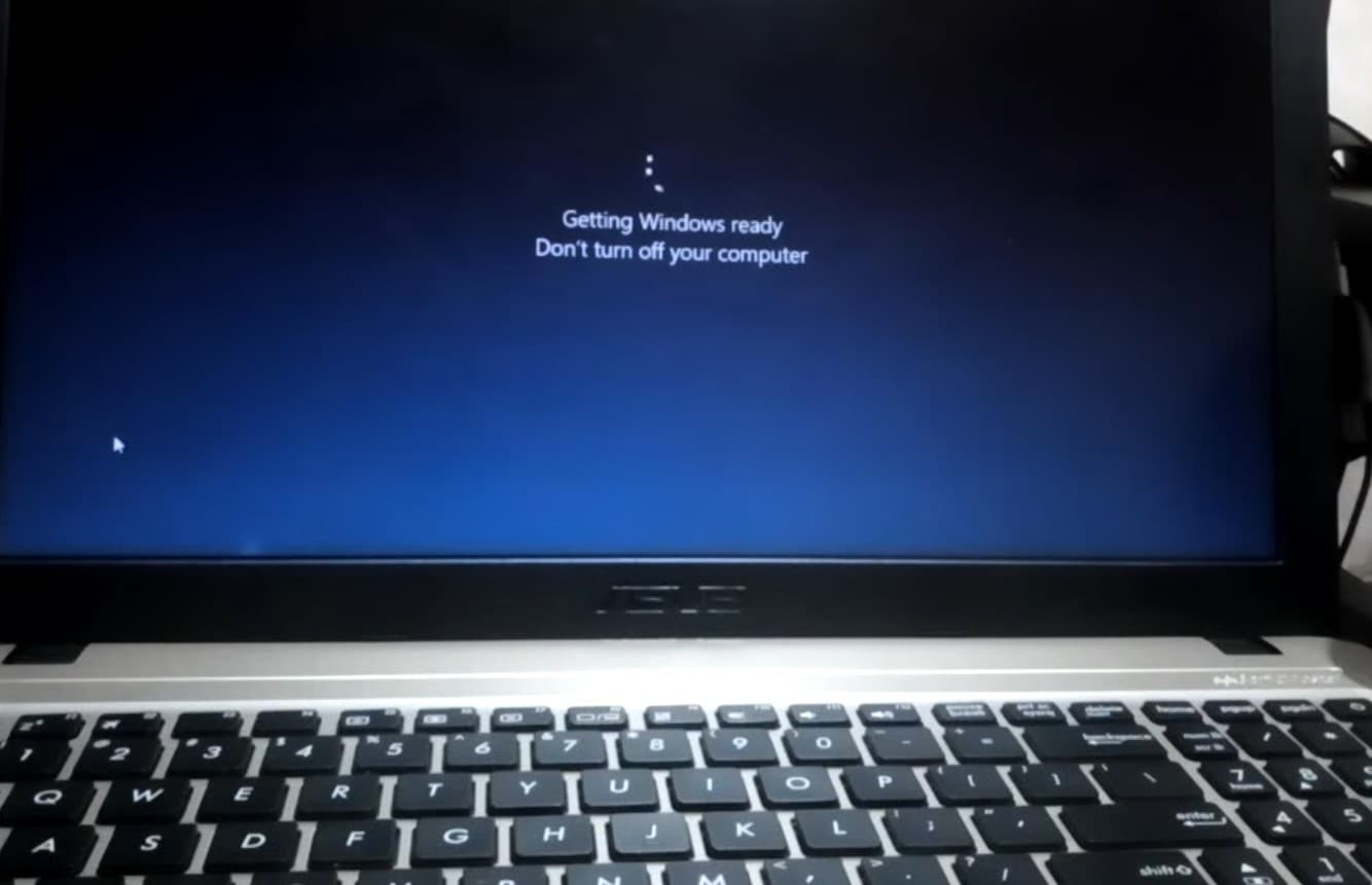 Préparer Windows bloqué après l'installation de la mise à jour de ...